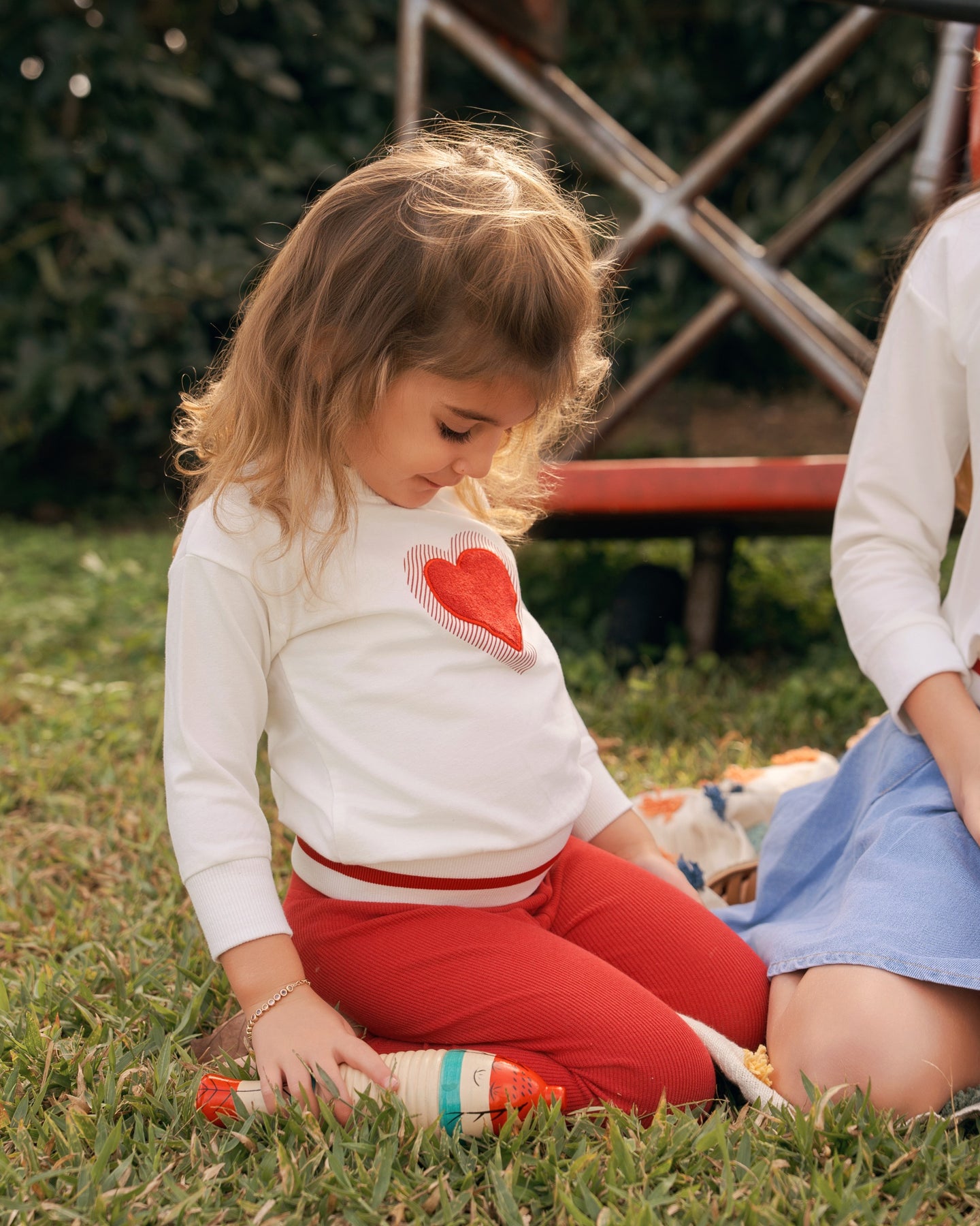 set outfit terry applique sweatshirt and leggings - white/red – Lily ...